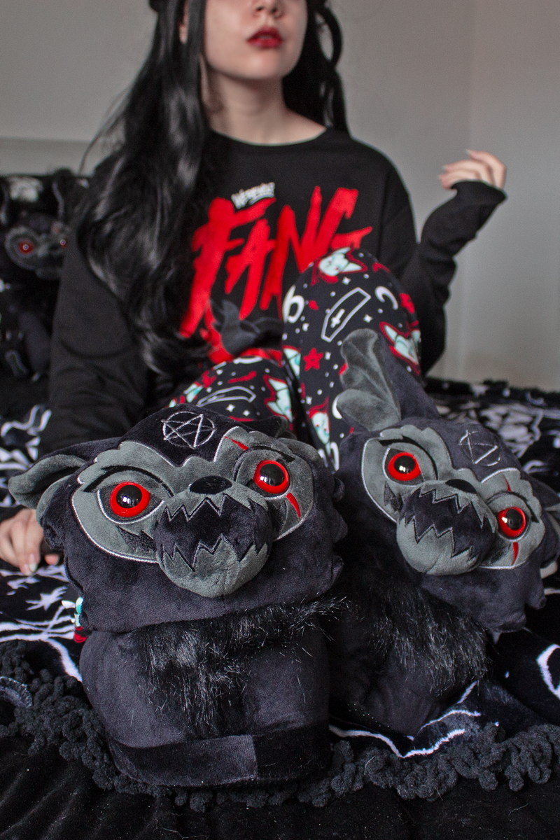 Werewolf: Fang Slippers | Killstar